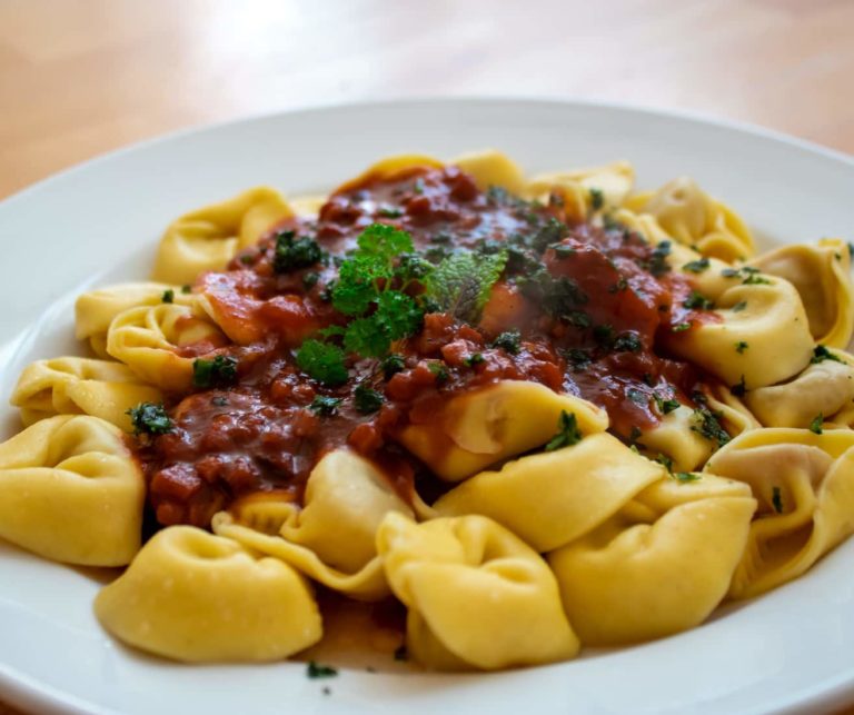 15 Thermogenic Foods That Help You Burn Fat - Hourglass Fit Academy